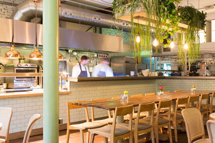 Dining Room Design Details to Steal from an Incredibly Charming English ...