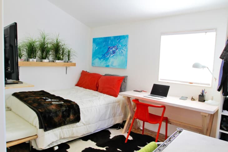 A 195-Square-Foot Hand-Built Tiny Home | Apartment Therapy