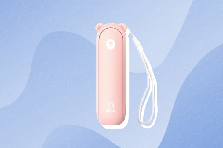 Amazon JISULIFE Handheld Mini Fan Review | Apartment Therapy
