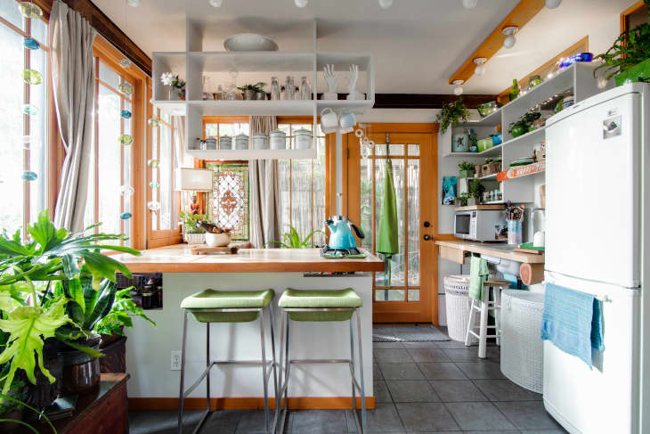 A Brief History of Depression Glass | Apartment Therapy