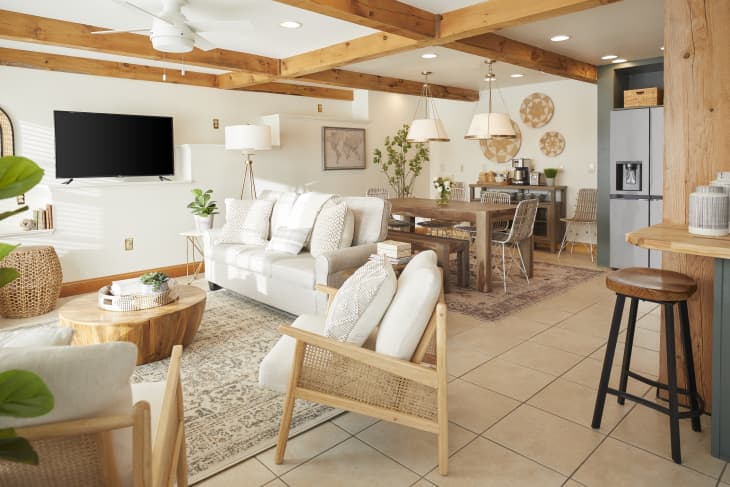 5 Decorating Ideas to Steal from The Home Depot and Vrbo's Lake Front ...