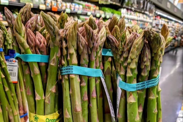 Why You Should Always Use the “Snap” Rule to Pick Out Asparagus | The ...