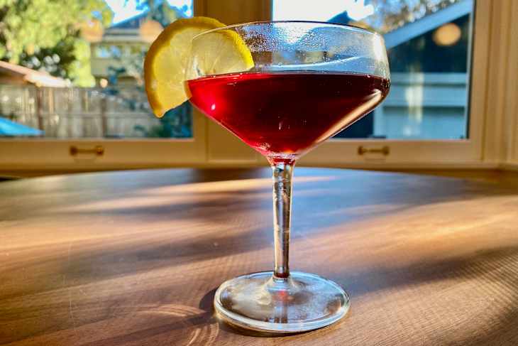 This Red Wine Trick Is the Easy Cocktail I’m Sipping All Fall | The Kitchn