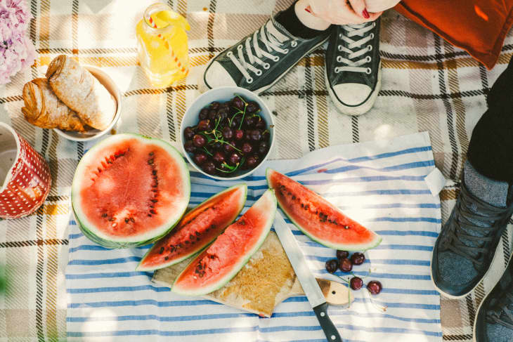 3 Things You Should Always Take to a Picnic | The Kitchn