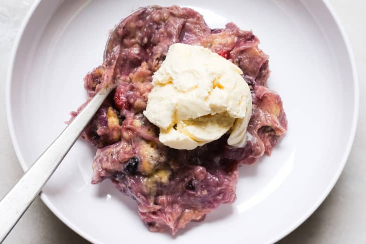 I Tried Dolly Parton’s "Dump Cake" Recipe, and I'll Never Make It Again ...