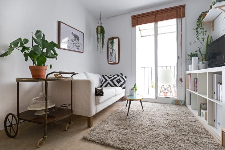 How to Design a Small Space Living Room | Apartment Therapy