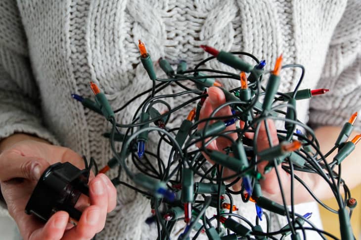 How to Recycle Christmas Lights (Old or Broken) | Apartment Therapy