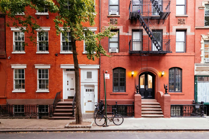 What Is a Co-Op Apartment? NYC Real Estate Pros Explain | Apartment Therapy