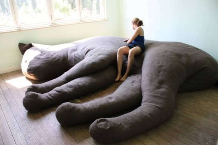 The World’s Weirdest, Wildest, and Most Wonderful Sofas | Apartment Therapy