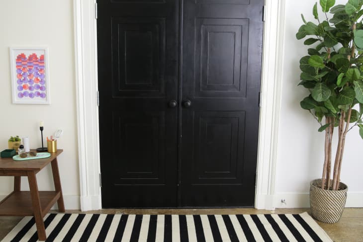 How to Fix a Squeaky Door | Apartment Therapy