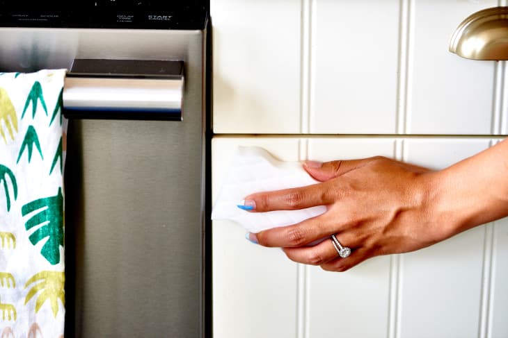 Mr. Clean's Magic Eraser With Dawn Product Review | The Kitchn