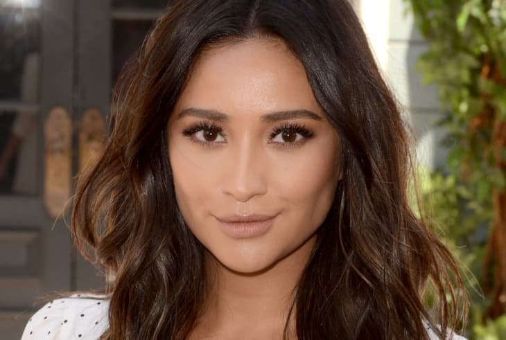 Shay Mitchell's Subway Tile Kitchen Backsplash | The Kitchn