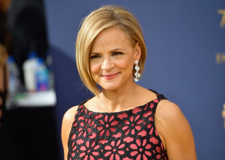 Amy Sedaris’ Bedroom Is Something Out of a Fairytale | Apartment Therapy