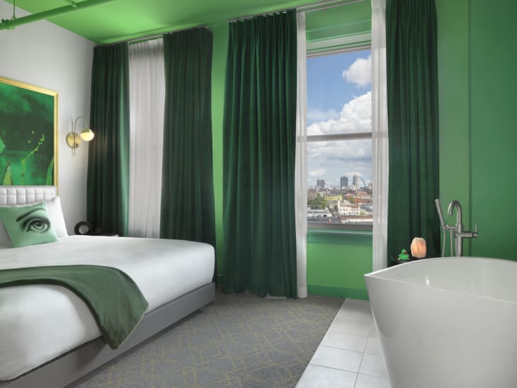 This Hotel Is Offering an “Irish Green” St. Patrick’s Day Package ...