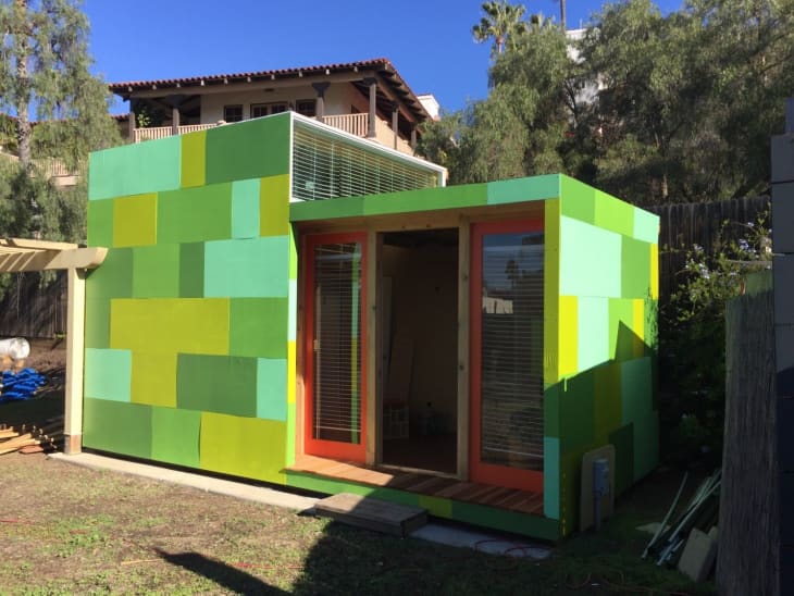 5 Tiny Houses to Buy on eBay | Apartment Therapy