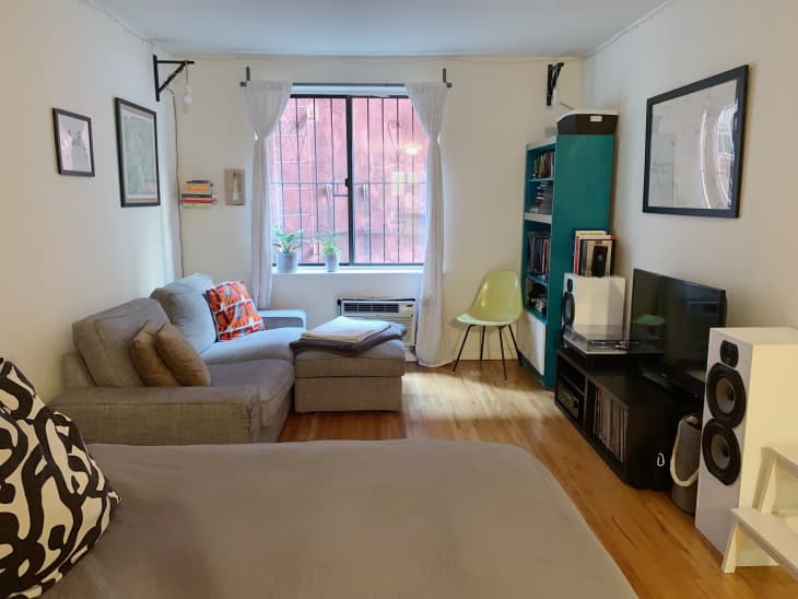 375-Square-Foot Chelsea Studio Apartment Photos | Apartment Therapy