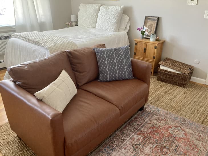 200-Square-Foot Boston Studio Apartment Photos | Apartment Therapy