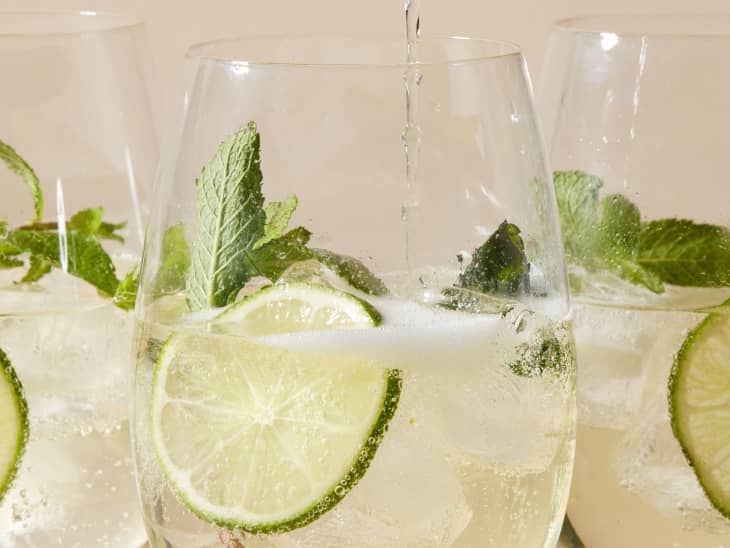 The 4-Ingredient Hugo Cocktail I’ll Be Sipping All Summer | Apartment ...