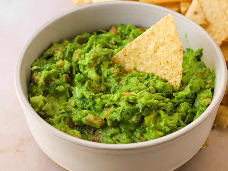 Amazon's Prepworks Guacamole Keeper Is Essential for Entertaining | The ...