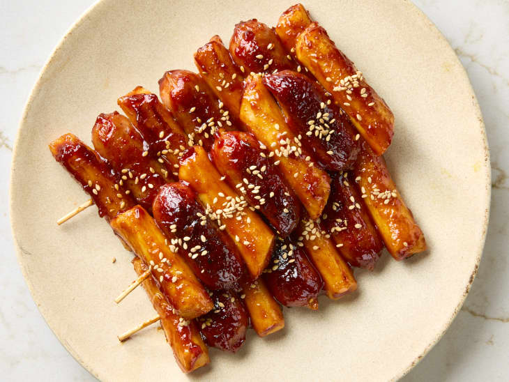 Korean Rice Cake and Sausage Skewer Recipe (So-Tteok So-Tteok) | The Kitchn