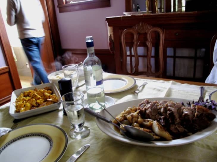 8 Simple Tips To Make Your Dinner Guests Feel Comfortable | The Kitchn