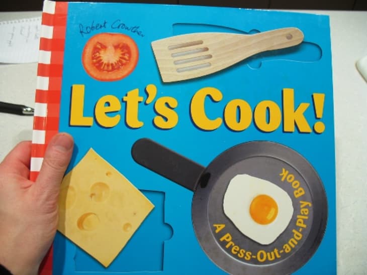 Children’s Book Recommendation: Let’s Cook! by Robert Crowther | The Kitchn