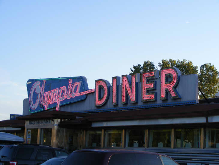 Why So Many Classic All-Night Diners Are Greek | The Kitchn