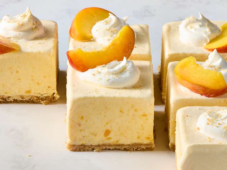 No-Bake Peaches and Cream Freeze Bars Recipe (Just 6 Ingredients) | The ...