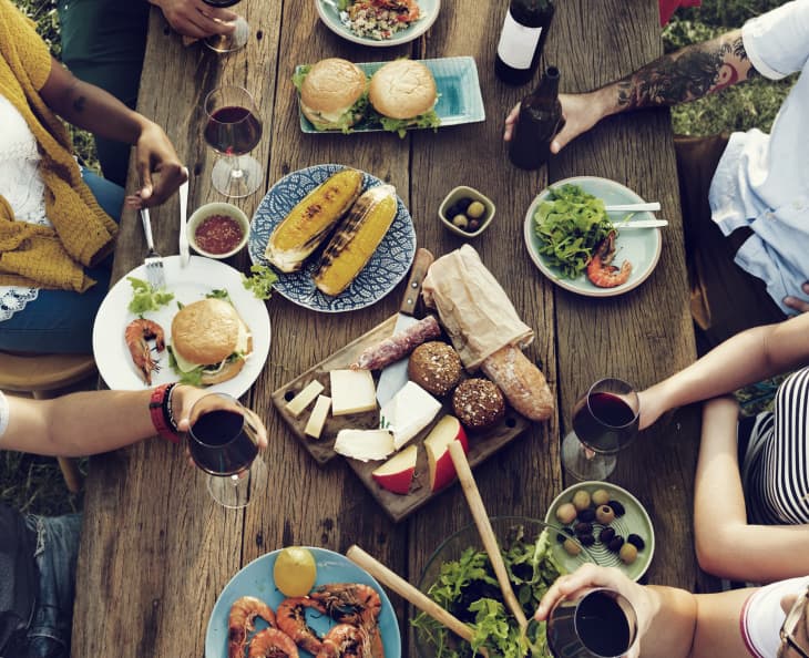 7 Ways to Make Eating Outside More Bearable | The Kitchn