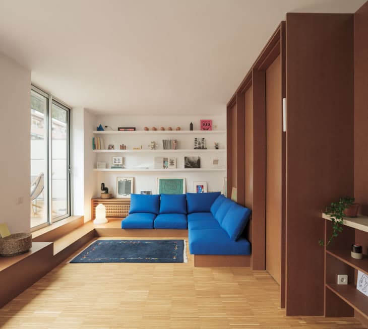 Built in settee store