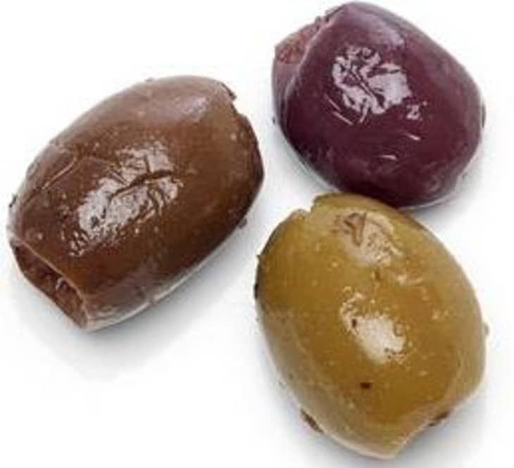 Olive Bars vs. Pre-Packaged Olives: Which Do You Prefer? | The Kitchn