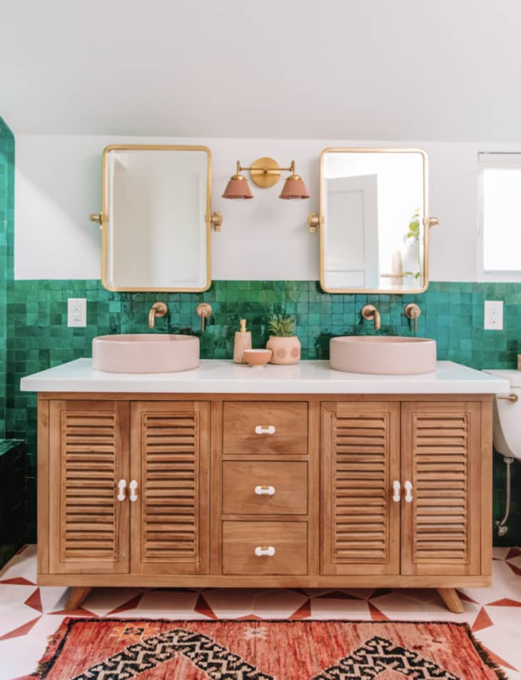 The 20 Best Colorful Bathroom Decor Inspiration Ideas and Photos ...