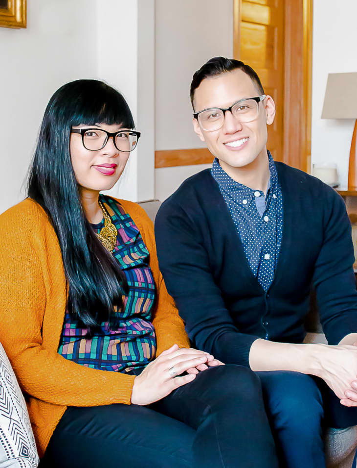 Eclectic Travelers Share Their Life and Apartment in Chicago ...