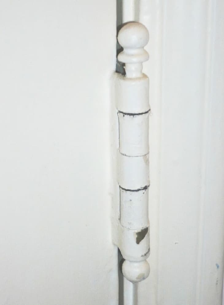 How To: Strip Hardware with Baking Soda | Apartment Therapy