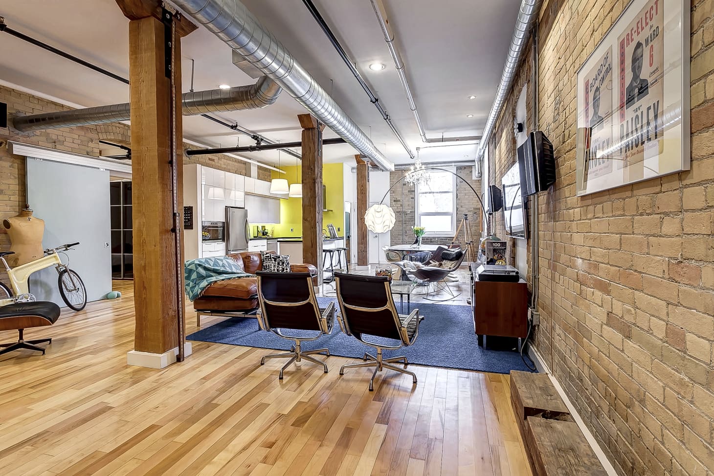 A Mid-Century Modern Eclectic Toronto Loft | Apartment Therapy