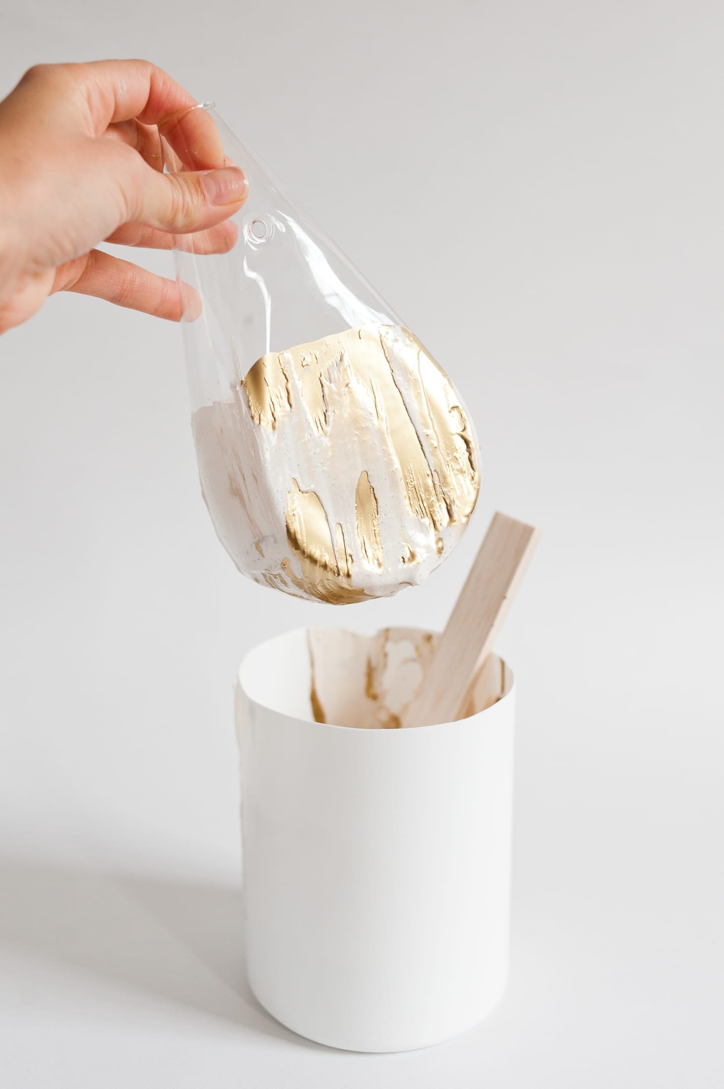 How To Make a Marbled Plaster Vase: A DIY Project Tutorial | Apartment ...