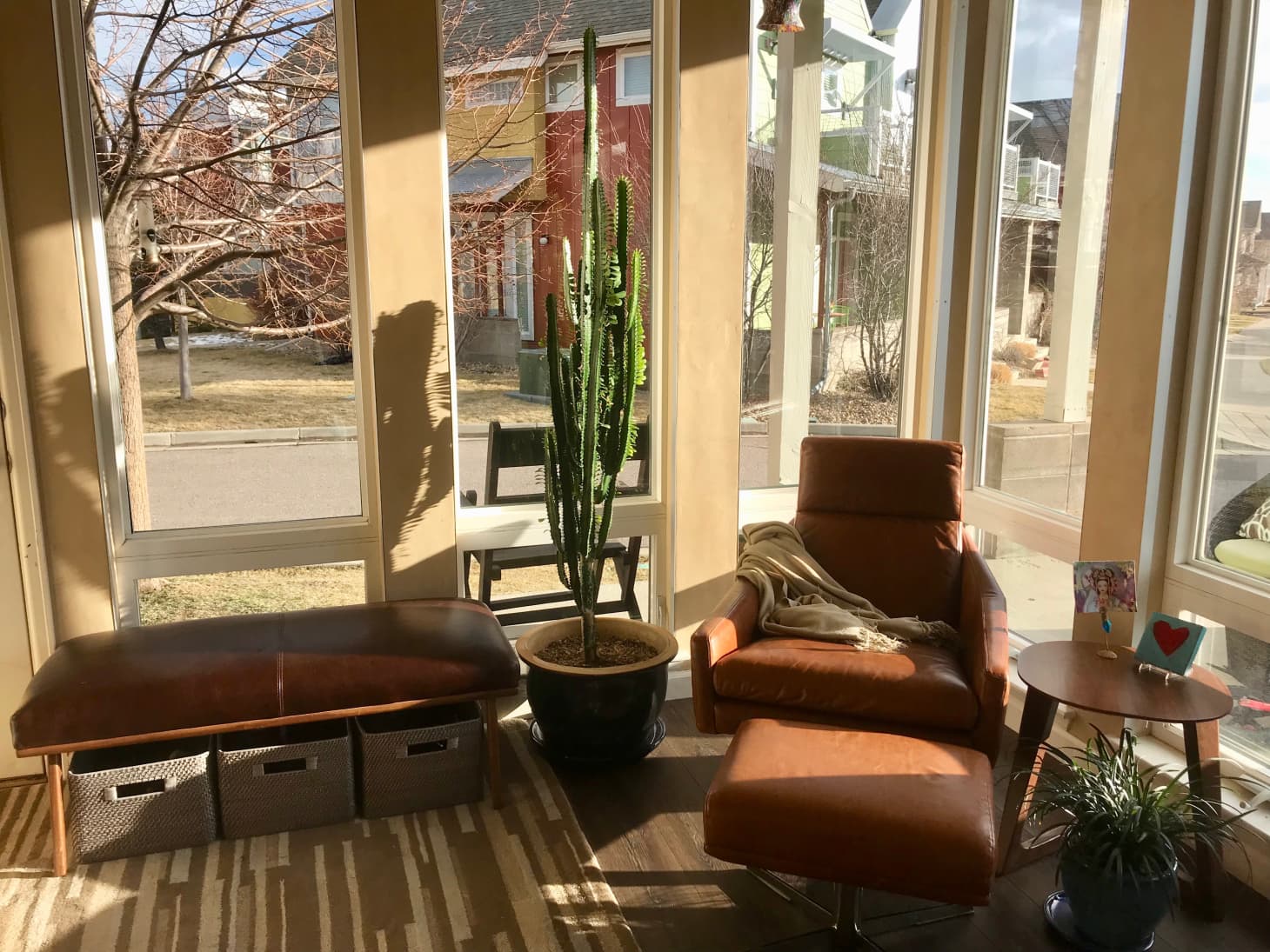 A Natural, Non-toxic & Colorful Clay Home in Colorado | Apartment Therapy