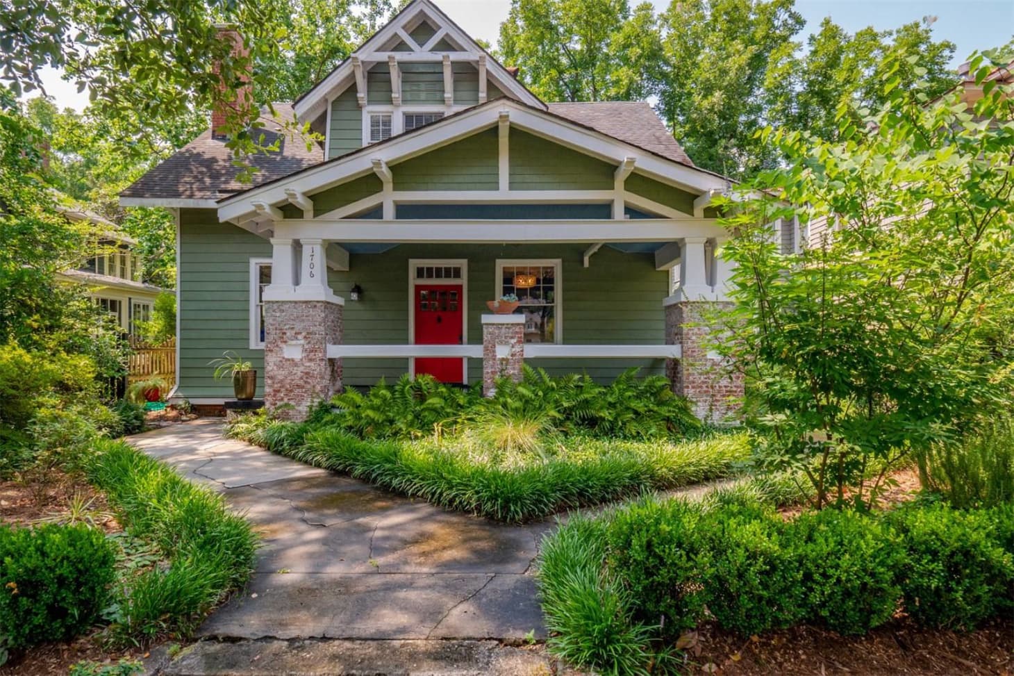 The Most Colorful Homes on Sale in the U.S. for Under 750K | Apartment ...