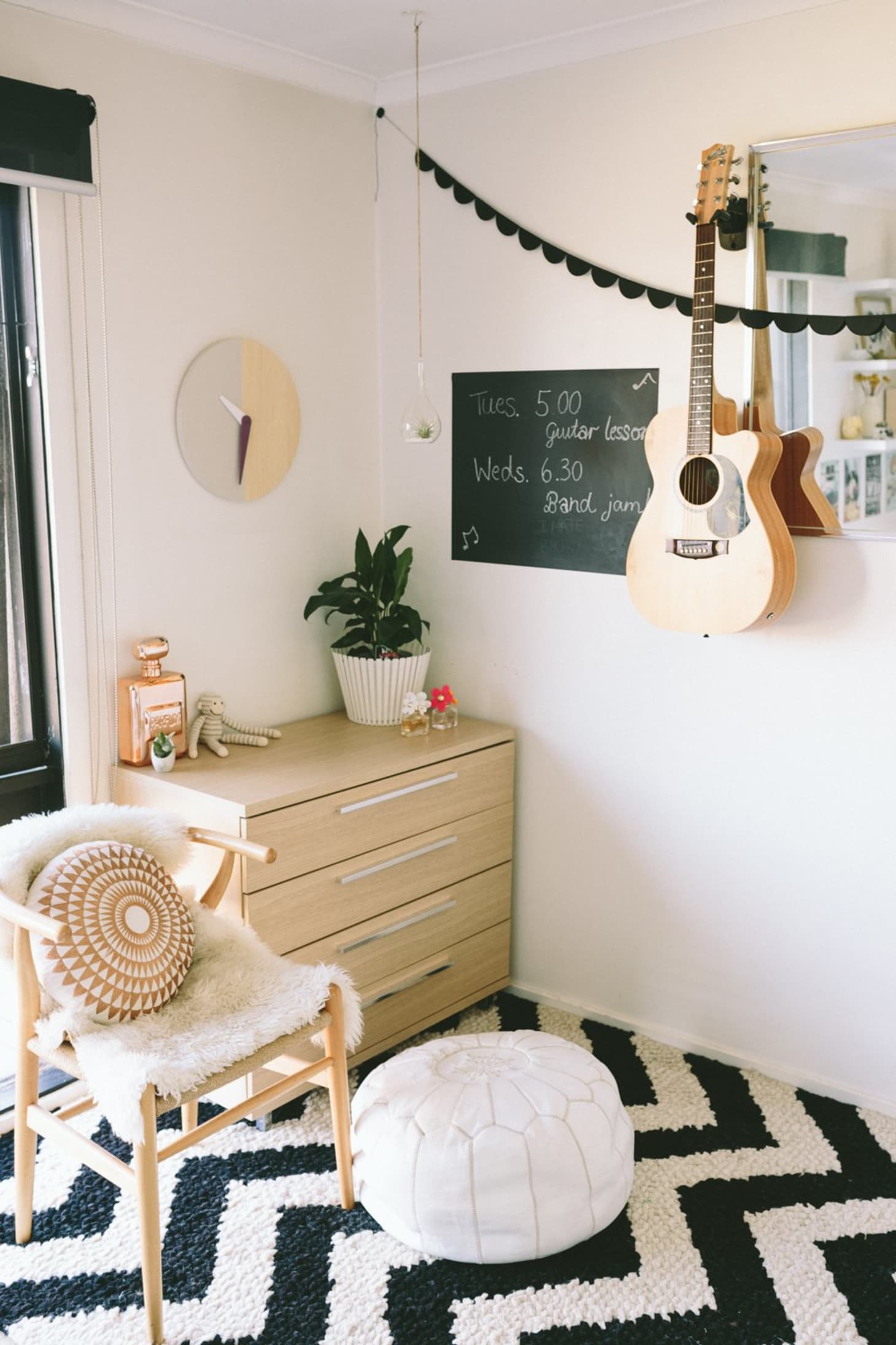 10 Dorm Room Design Tips to Reduce Stress | Apartment Therapy