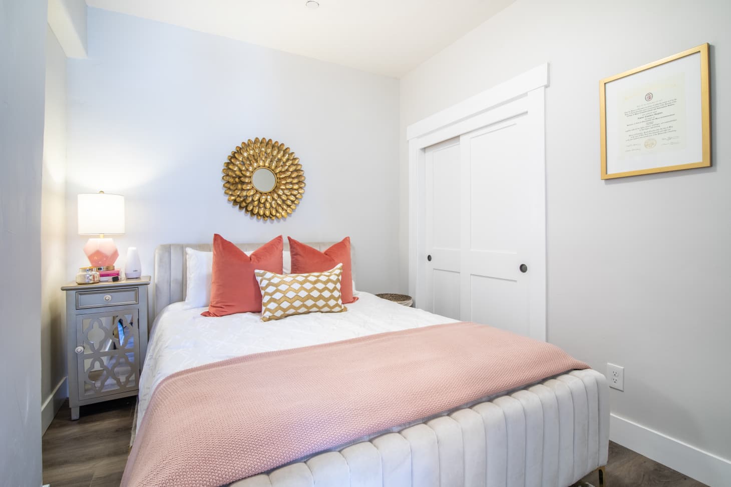 450 Square Foot Rental Apartment Decor Inspiration | Apartment Therapy