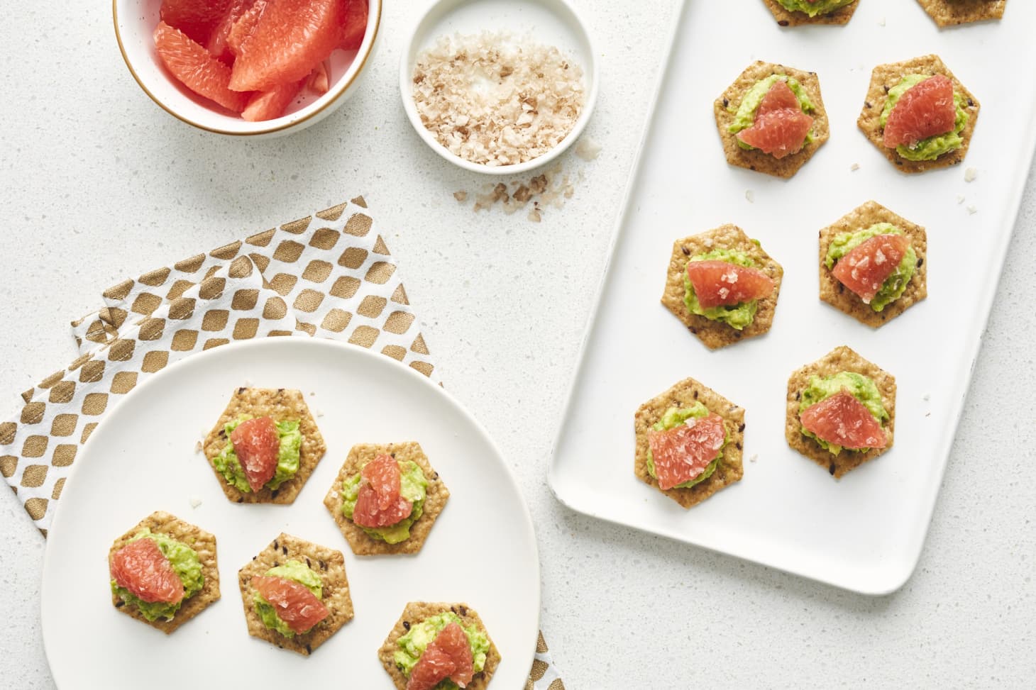Crunchmaster Crackers Avocado and Grapefruit Pairing | Kitchn
