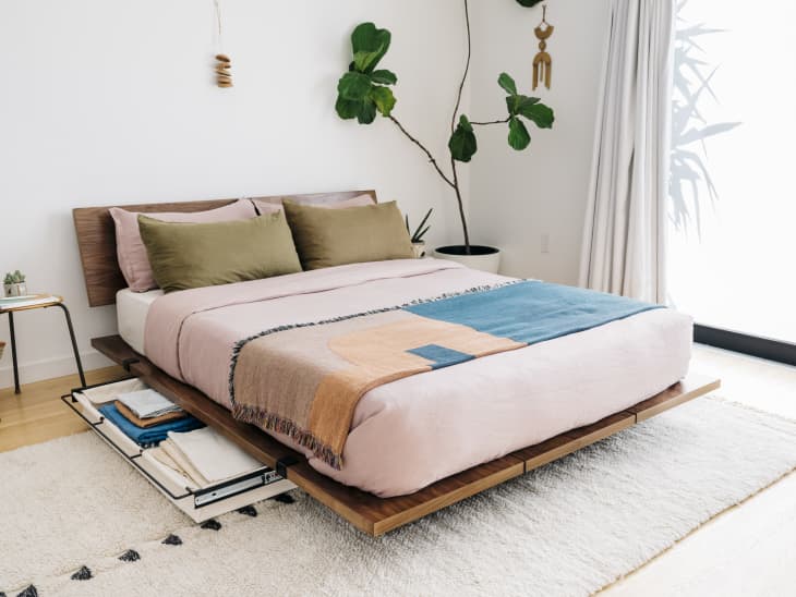 I Assembled the Floyd Storage Bed Frame By Myself in 30 Minutes: Review ...