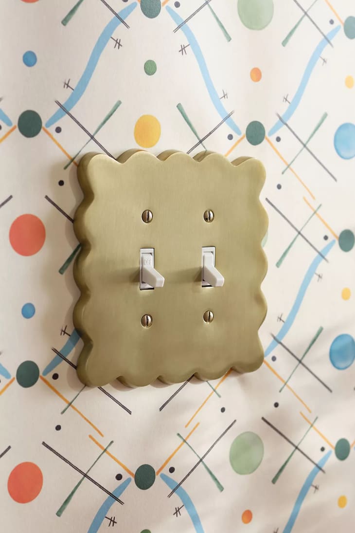 Wiggle Switch Plate: Anthropologie Reviews | Apartment Therapy