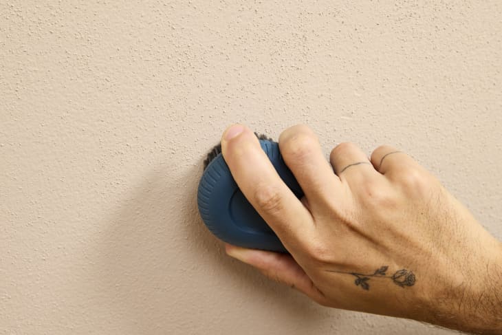 How to Clean Walls (Wallpaper, Painted & Textured) | Apartment Therapy