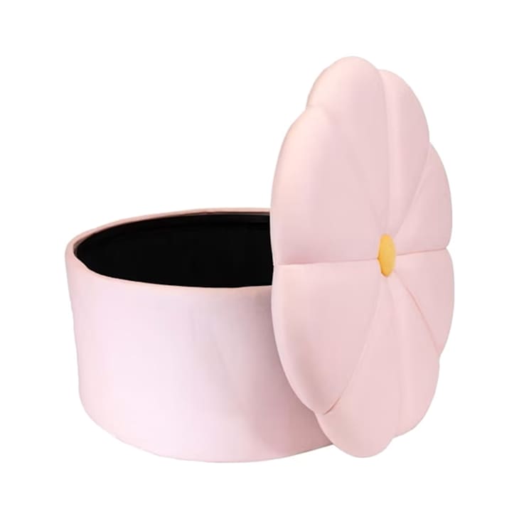 Walmart’s “Cute” Flower-Shaped Ottomans Belong in Any Room | Apartment ...