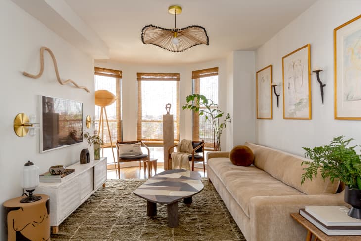 5 Best Living Room Trends for 2025, According to Designers | Apartment ...