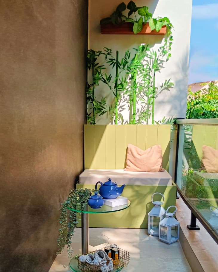 An “Empty” Balcony Transforms into a Colorful Summer Retreat ...