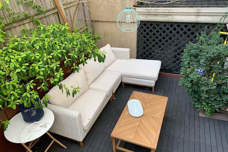 A “Brown Old” Patio Transforms into a Cozy Oasis for $1,300 | Apartment ...