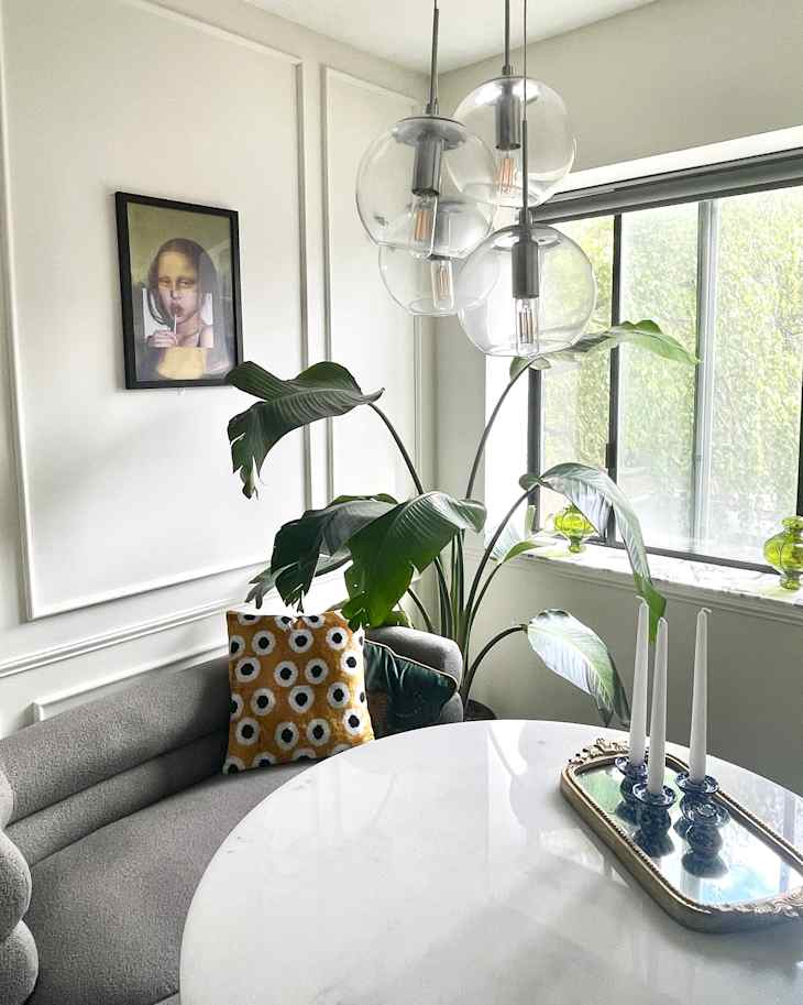 An Apartment Dining Nook Gets a $1,000 “Parisian” Makeover | Apartment ...