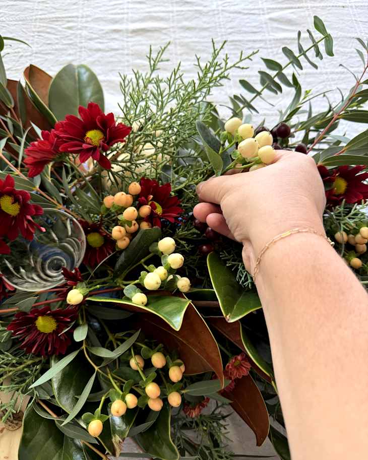 I Tried the DIY Pool Noodle Centerpiece Hack (It Works!) | Apartment ...